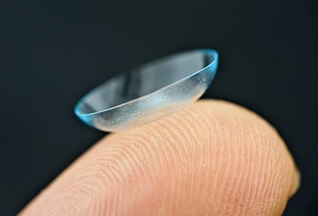 Tips for Contact Lens Wearers at Every Age - FrontlineER Dallas